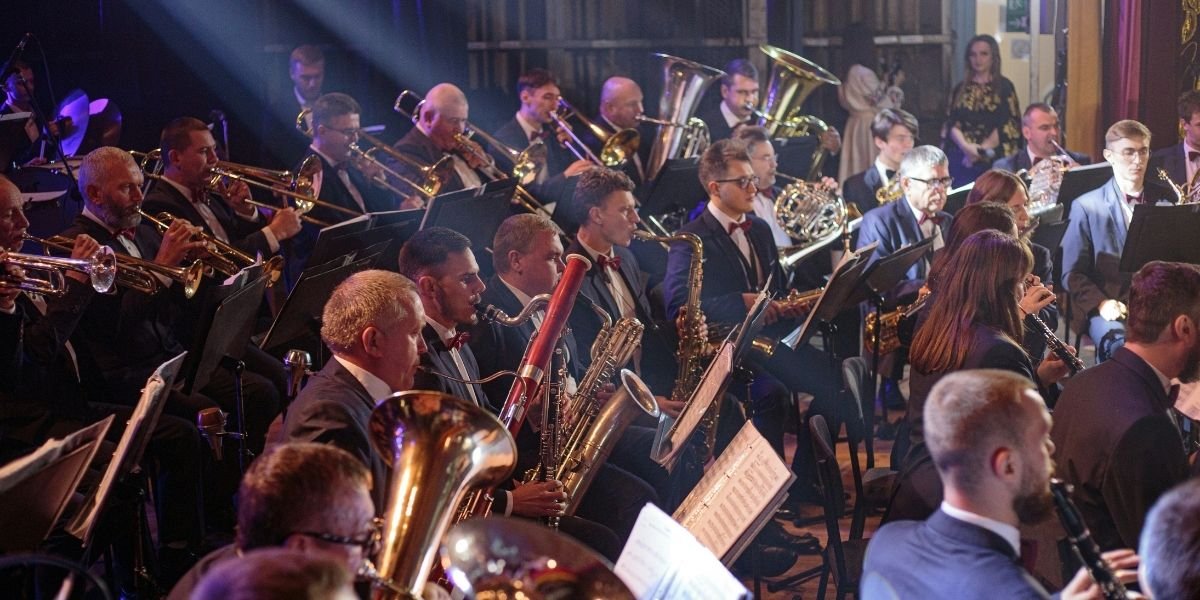 Mastering the Art of Framing and Composition: Shaping the World of ...